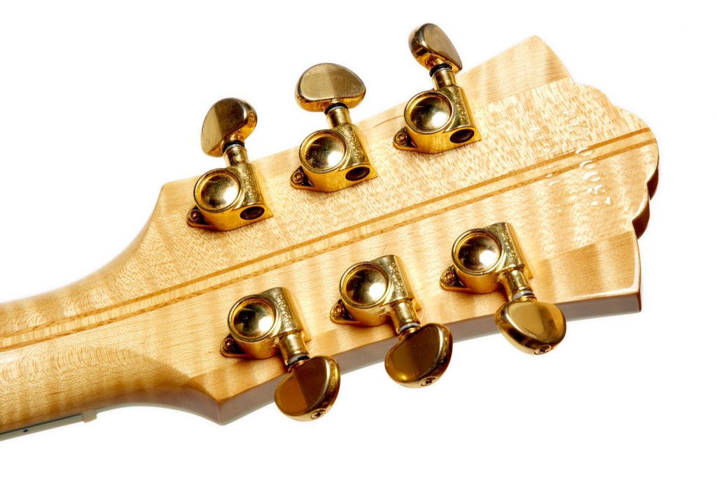 Guild 1997 X700 Stuart | GAD's Ramblings